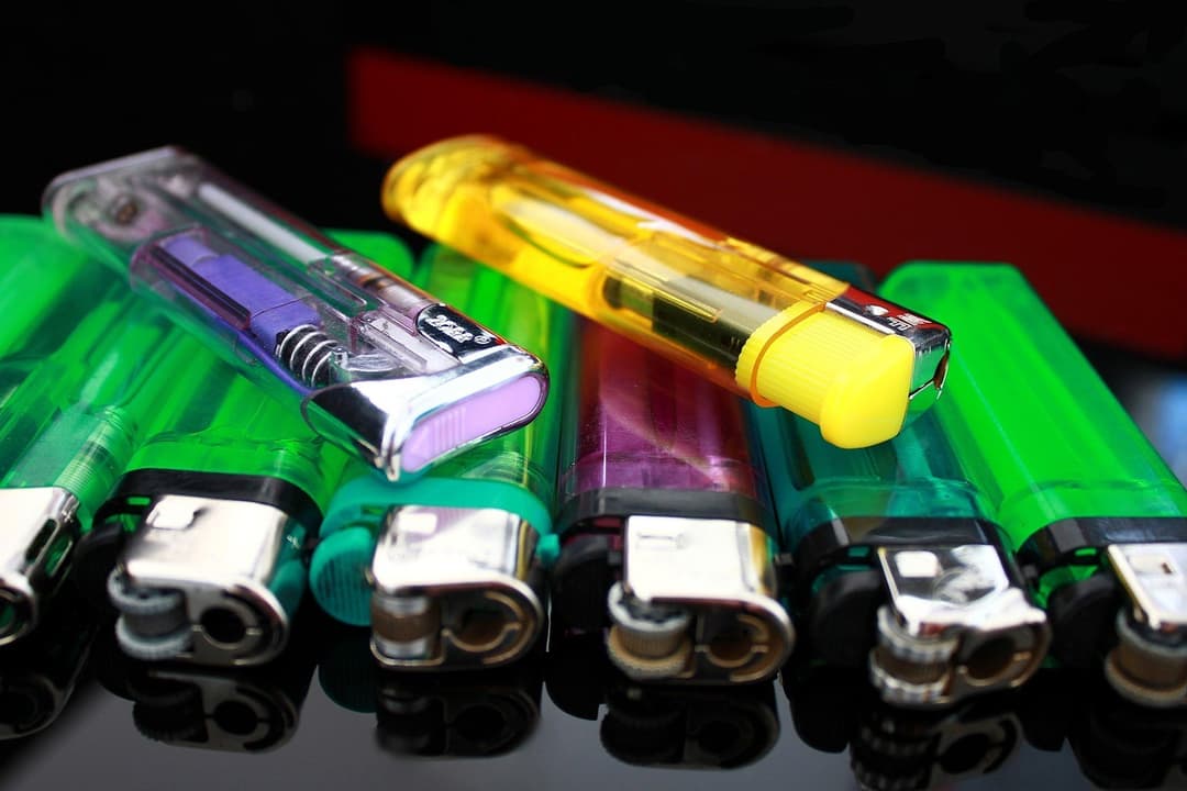 Can You Bring a Lighter on a Plane? TSA Rules Explained | AirHelp
